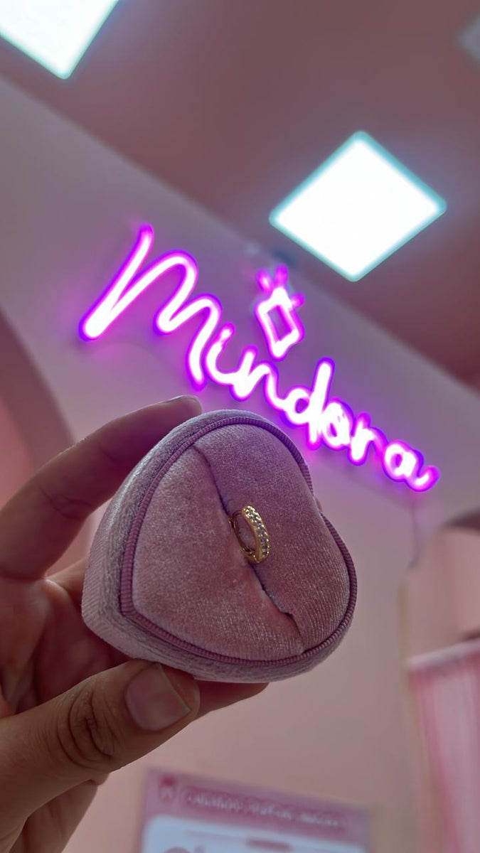 Twisted Radiance Hoop ♡ – Mindora Collection