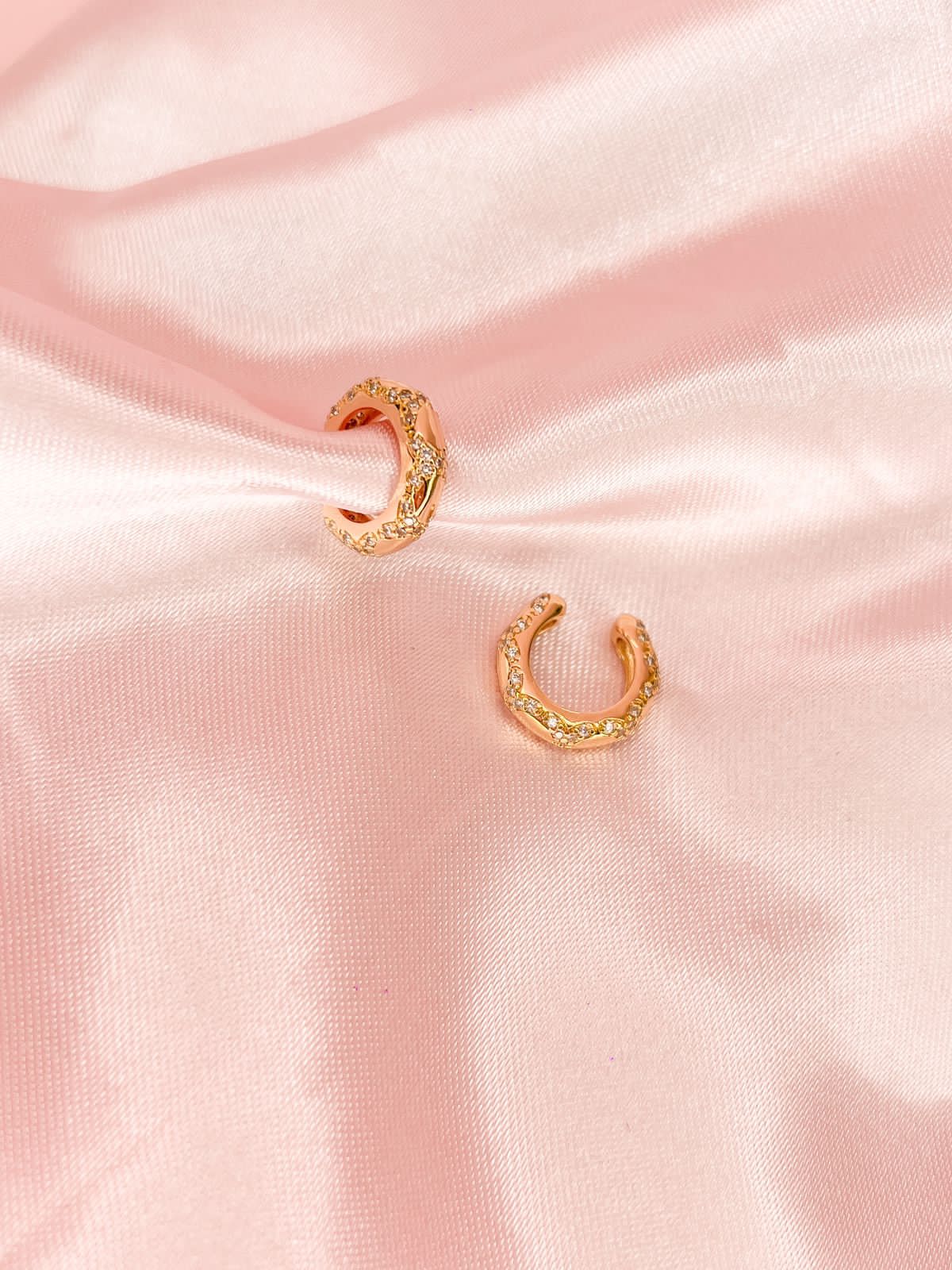 Versace Earcuff ♡ – Mindora Collection