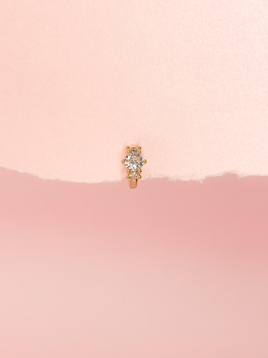 Diamond mini hoop ♡ – Mindora Collection