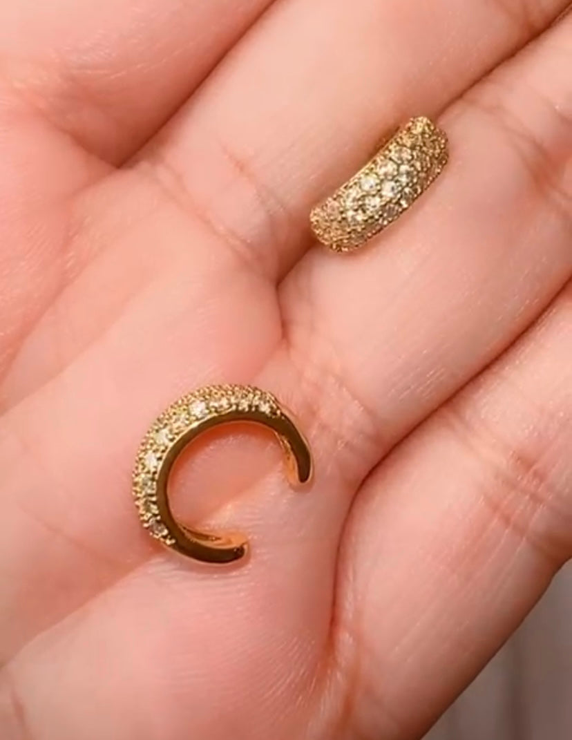 Diamond earcuff – Mindora Collection