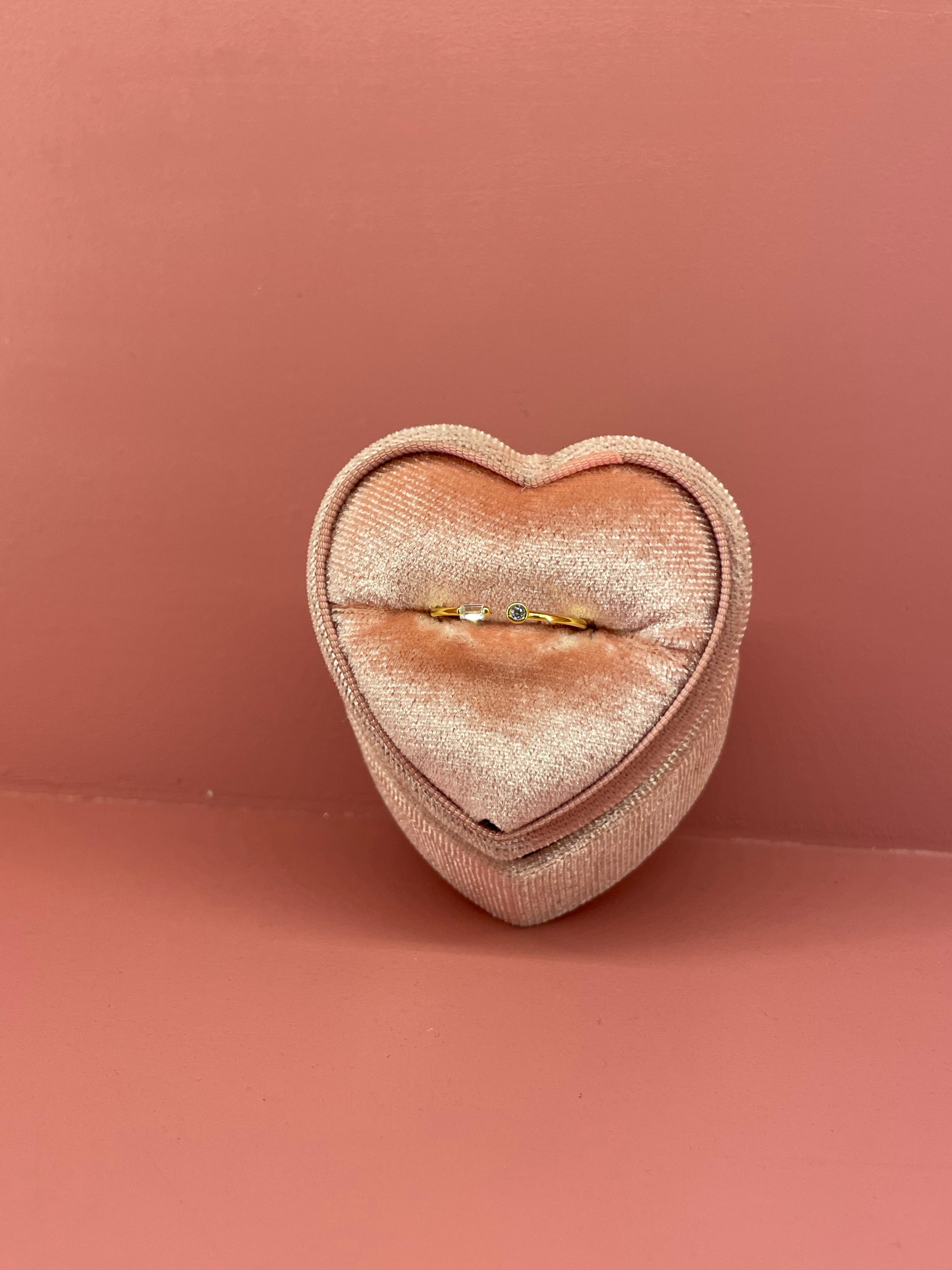 Luxurious Delicate Ring ♡ – Mindora Collection