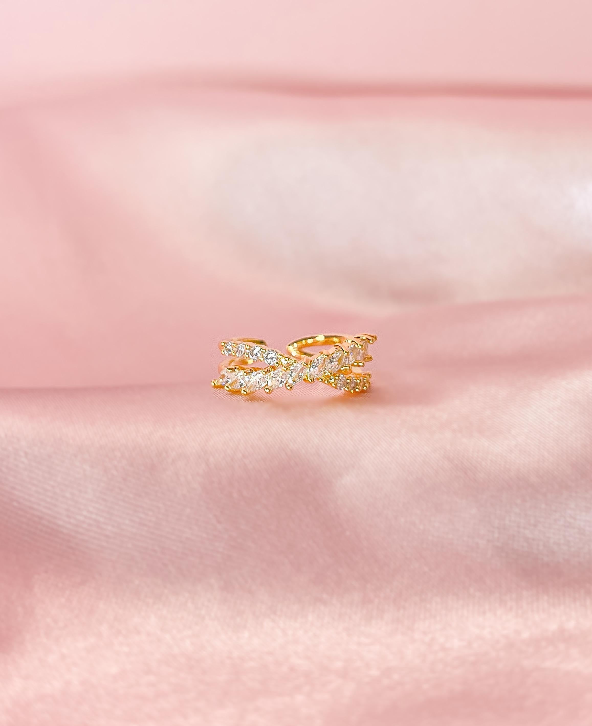 X Shiny Ring – Mindora Collection